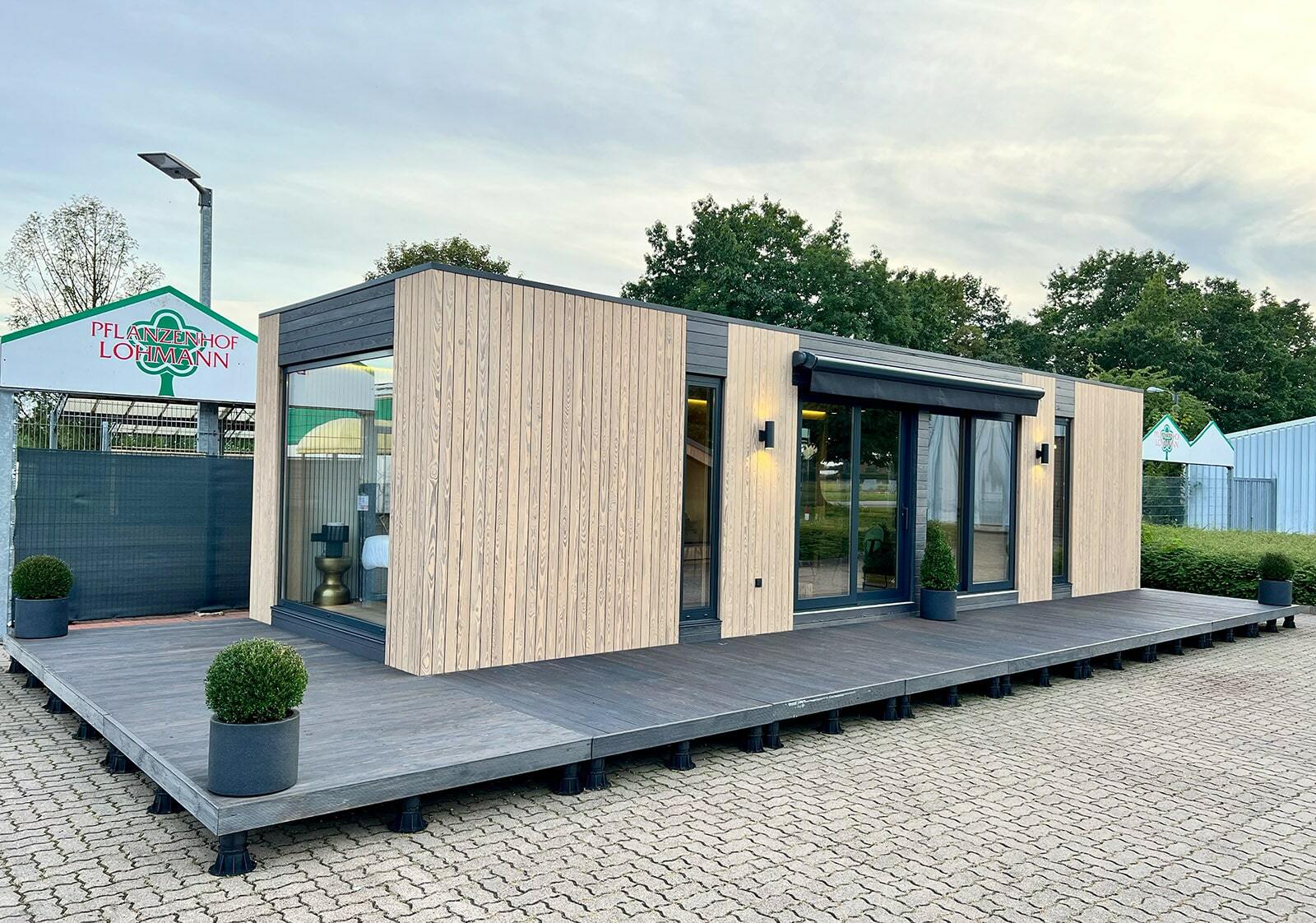 Entdecken Sie unser stilvolles Tiny House, Modulhaus - SIP Modell ...